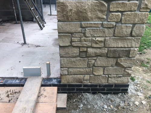 ‘Off white render’?!? With stone? | Houzz UK