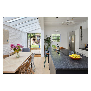 The best of Resi - Contemporary - Kitchen - London - by Resi Design Ltd ...