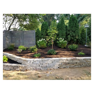 Retaining Walls - Rustic - Kansas City - by Semco Stone | Houzz