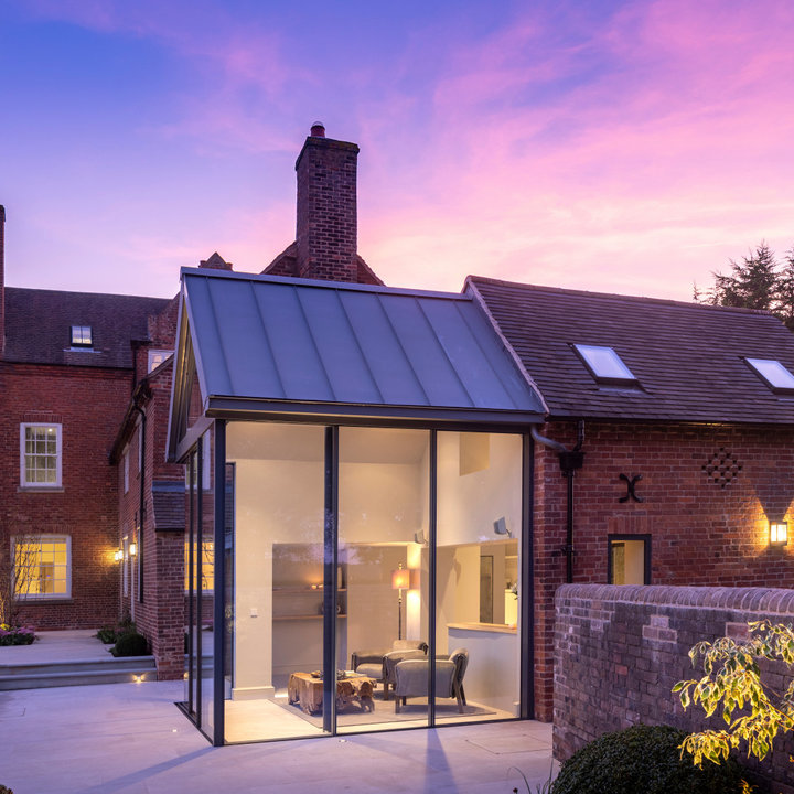 75 Beautiful Pink House Exterior Ideas and Designs - May 2026 | Houzz UK