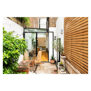 A side extension in Highbury - Contemporary - House Exterior - London ...