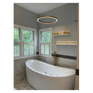 Herndon Master Bathroom - Modern - Bathroom - DC Metro - by Moda Kitchen and Bath | Houzz