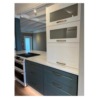 Beautiful Modern Kitchen Remodel Done in Two-Tone Color Cabinets ...