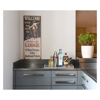 Basketball Court & Bar - Contemporain - New York - par RR Builders, LLC ...