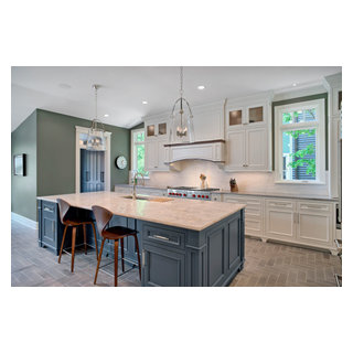 Transitional Style North Shore Kitchen - Kitchen - Chicago - by ...