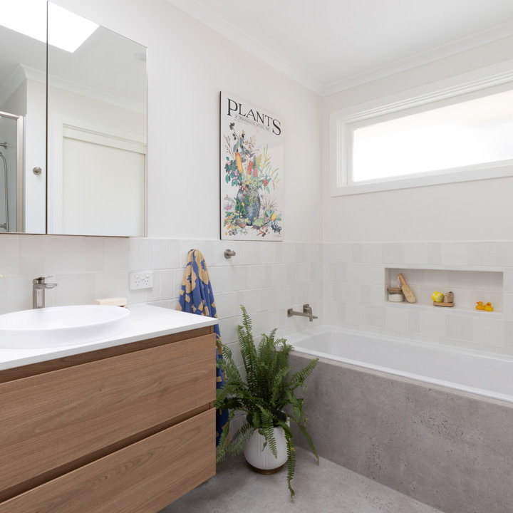 75 Beautiful Bathroom with White Tile Ideas & Designs - April 2026 ...