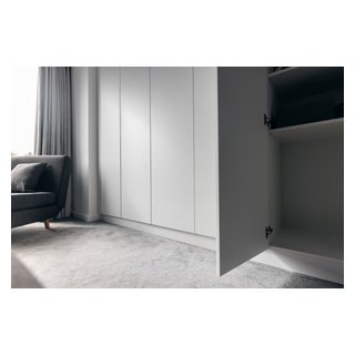 Minimalist White - Door Push to Open - Modern - Wardrobe ...