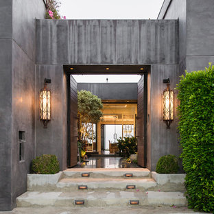 Courtyard Entry | Houzz