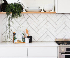 stacked or staggered kitchen backsplash?