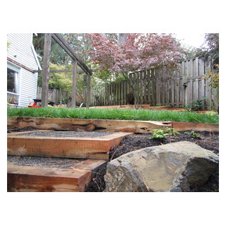 SW Portland Juniper Timber Retaining Wall - Shabby-chic Style ...