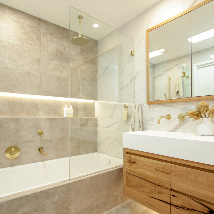 75 Beautiful Bathroom with a Shower/Bathtub Combo Ideas & Designs ...