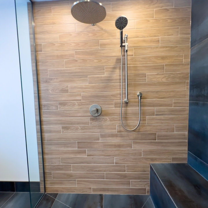 75 Wood-Look Tile Walk-In Shower Ideas You'll Love - May, 2025 | Houzz