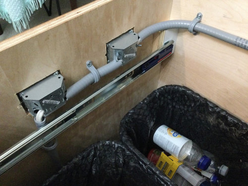 Electrical outlets in island