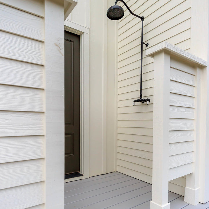 75 Vinyl Exterior Home Ideas You'll Love - November, 2025 | Houzz