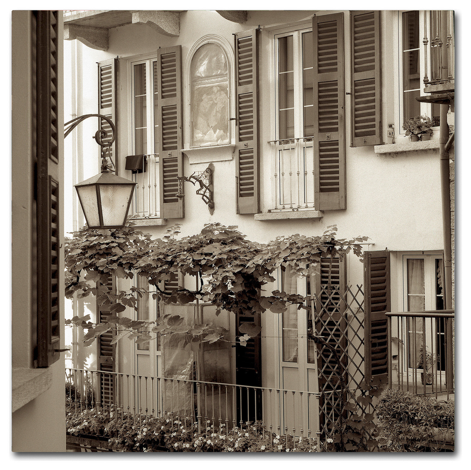 Alan Blaustein 'Bellagio I' Canvas Art, 24"x 24" - Contemporary ...