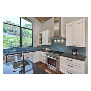 Portola Valley Contemporary Ranch Remodel - Contemporary - Kitchen ...
