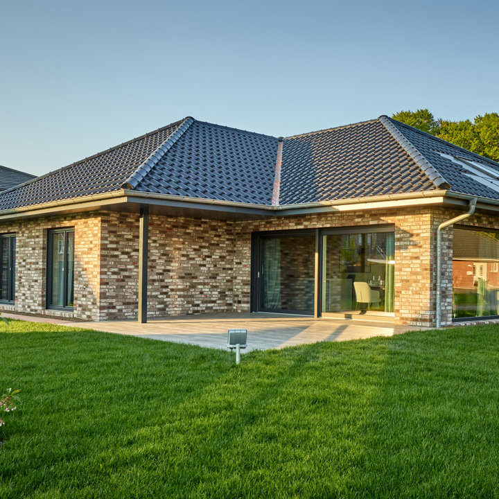 75 Beautiful Exterior with a Hip Roof Ideas & Designs - April 2024 ...