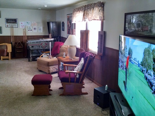 ideas for 20x25 family room with column right in the middle