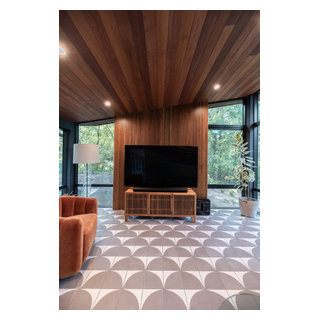 Devonshire MCM Renovation - Midcentury - Sunroom - Detroit - by Labra ...