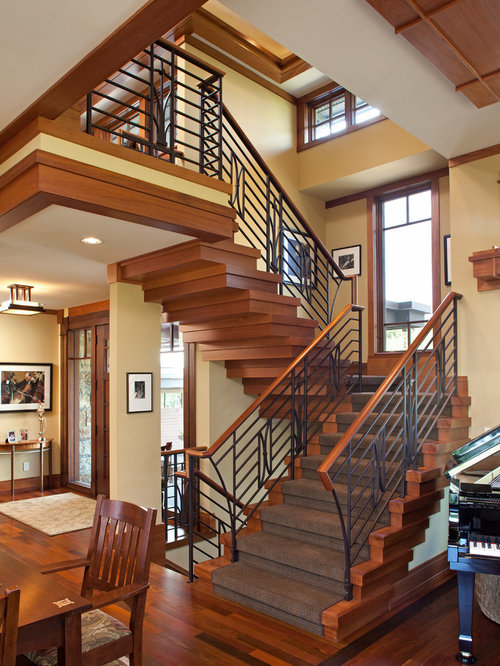 Best Craftsman Staircase Design Ideas & Remodel Pictures | Houzz