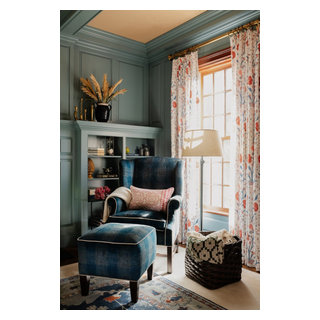 Cozy Traditional Colonial New England - Traditional - Family Room ...