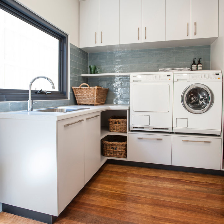 75 Beautiful Laundry Room with Subway Tile Splashback Ideas & Designs ...