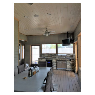 Enclosed Patio addition - Houston - by Joanna Ianni Designs | Houzz