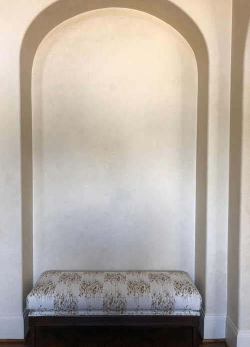 How to design entry way alcove without using a painting over bench.