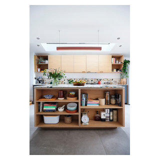 What's behind the round window? - Cuisine - Sussex - par John Foat ...