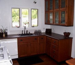 Share photos of your 150- to 200-square-foot kitchen!