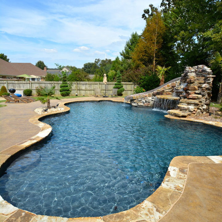 75 Water Slide Ideas You'll Love - May, 2026 | Houzz