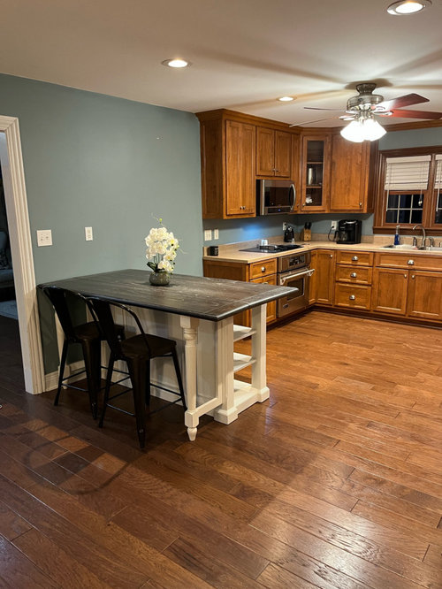 kitchen island/peninsula wall decor