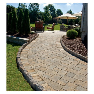 EP Henry Walkways - New York - by V&S Landscape Supply | Houzz UK