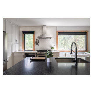 The Wedshire - Modern - Kitchen - Denver - by ZOB Design | Houzz