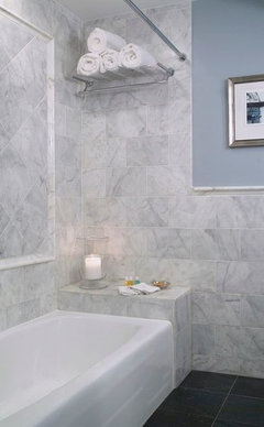 Need help with awkward bathroom layout