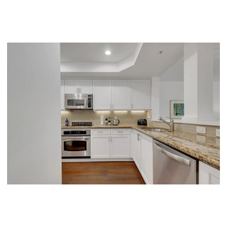 Brenwick Signature | Modin Rigid LVP Collection Mid-Century Customer ...