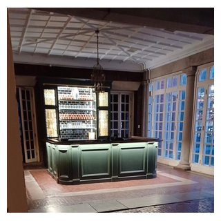 Allerton Mansion: Solarium - Traditional - Home Bar - Chicago - by Anne ...