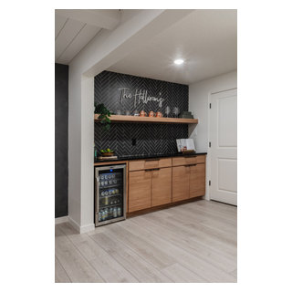 Lachlan Signature | Modin Rigid LVP Collection Modern Customer Space ...