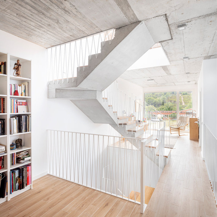 75 Beautiful U-shaped Staircase Ideas & Designs - May 2024 | Houzz AU