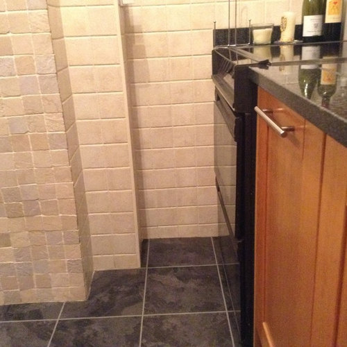 How can we get this broken cooker out? | Houzz UK