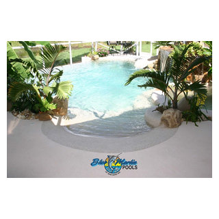 Florida Living - Contemporary - Pool - Orlando - by Blue Marlin Pools ...