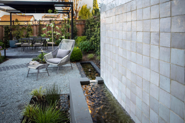 Patio of the Week: Elegant Outdoor Rooms Surrounded by Plants
