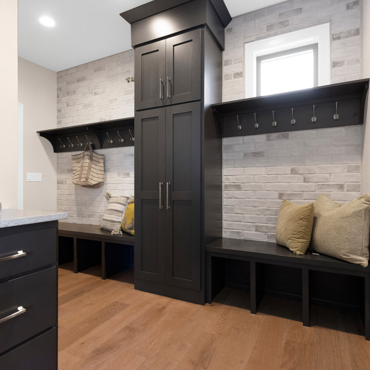 75 Brick Wall Entryway Ideas You'll Love - May, 2026 | Houzz