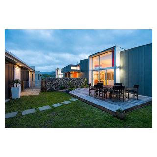 Long House Peka Peka - Modern - Exterior - Other - by Hunter ...