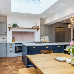 75 Beautiful Kitchen with a Chimney Breast Ideas & Designs - August ...