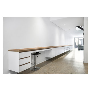 Poly desk with timber benchtop - Modern - Home Office - Sydney - by ...