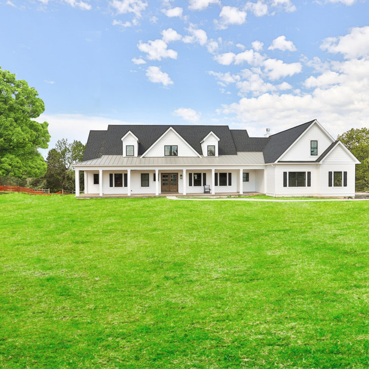 75 Porch Column Ideas You'll Love - May, 2025 | Houzz