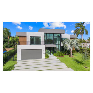 STAGGERED DESIGNER CONCRETE SLABS DRIVEWAY & FLOATING PORCH ...