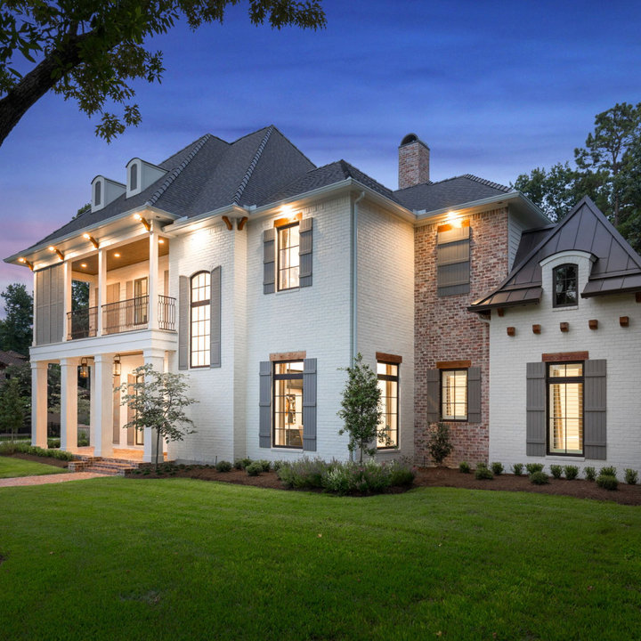 75 Beautiful Hip Roof Ideas and Designs For Your Home - Houzz