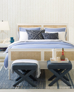 How to decorate cream bedroom?